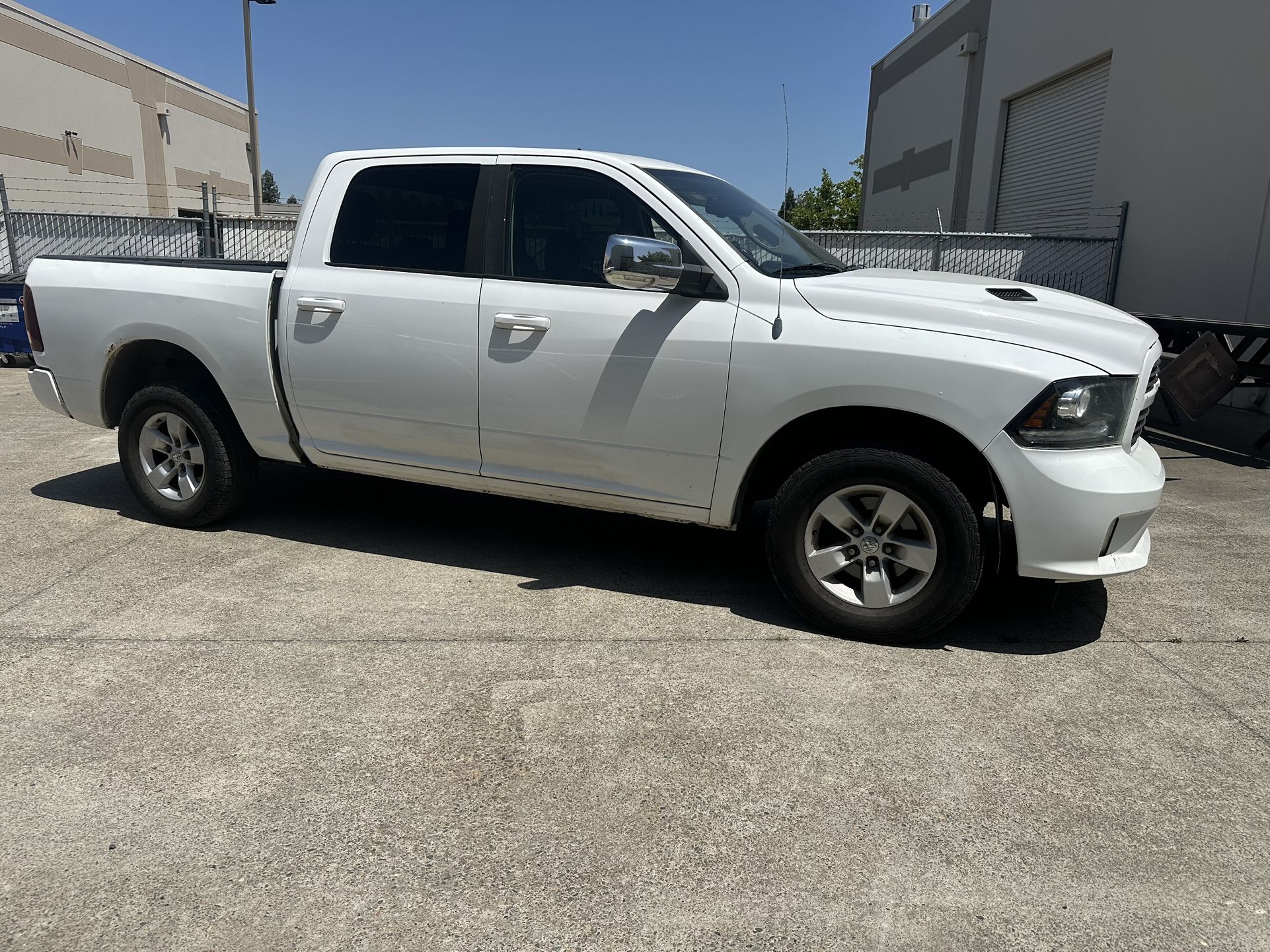 2013 Dodge Ram 1500 for Sale in Carmichael, CA - OfferUp