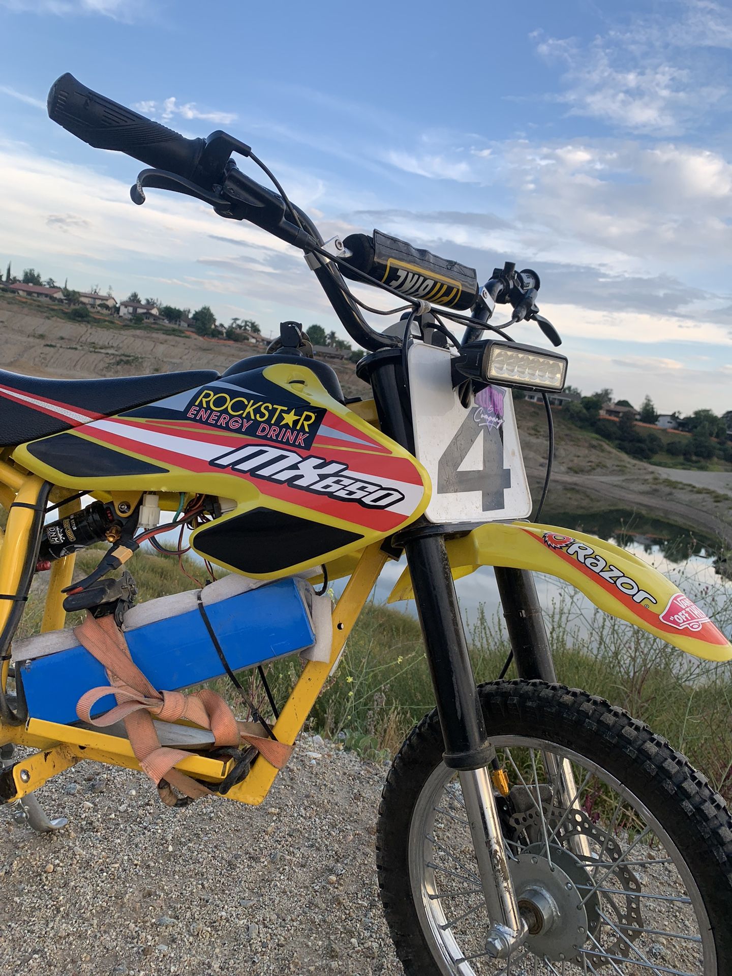 52v Razor Mx 650 for Sale in Oak Glen, CA - OfferUp