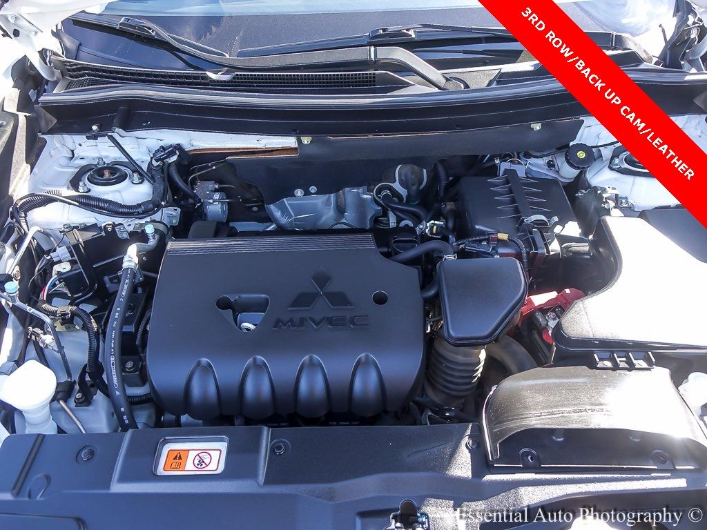 2017 Mitsubishi Outlander for Sale in Chandler, AZ - OfferUp