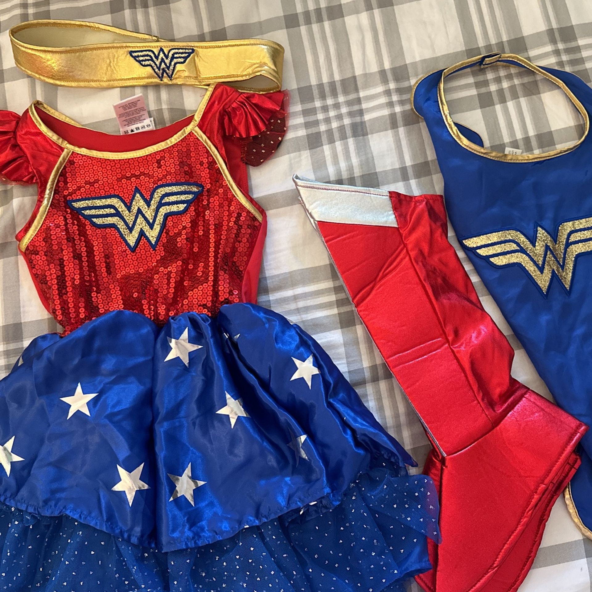 Girls costumes for Sale in Los Angeles, CA - OfferUp