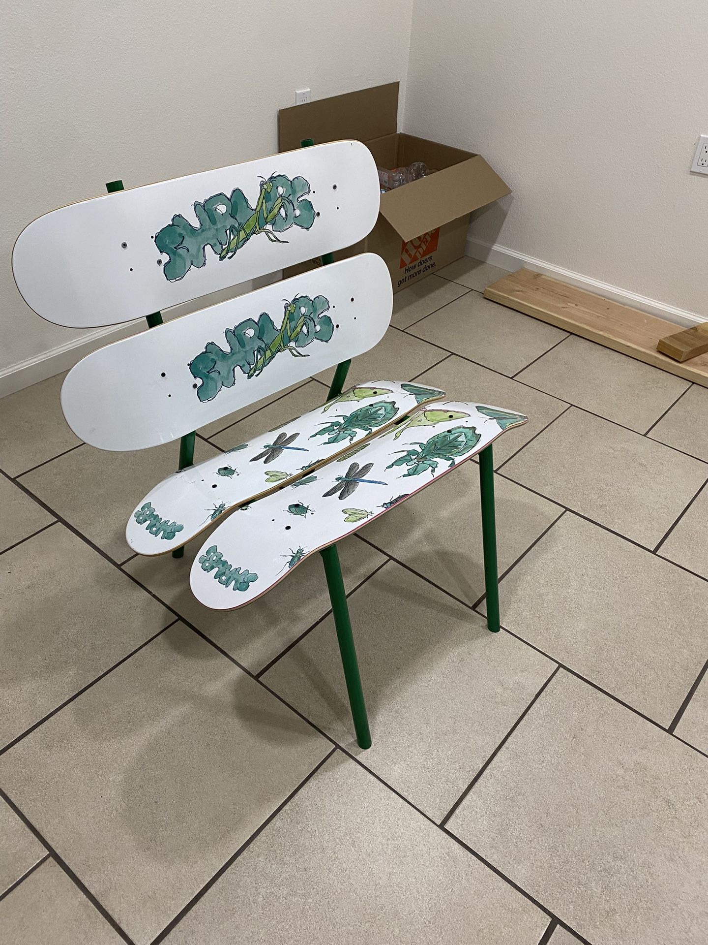 Skateboard Chair for Sale in Riverside, CA - OfferUp
