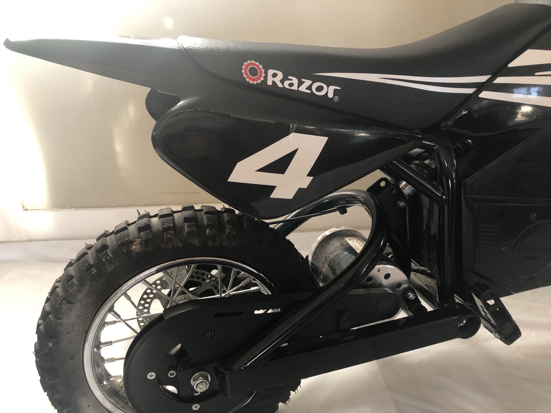 Razor MX650 Electric dirt bike for Sale in Los Angeles, CA - OfferUp