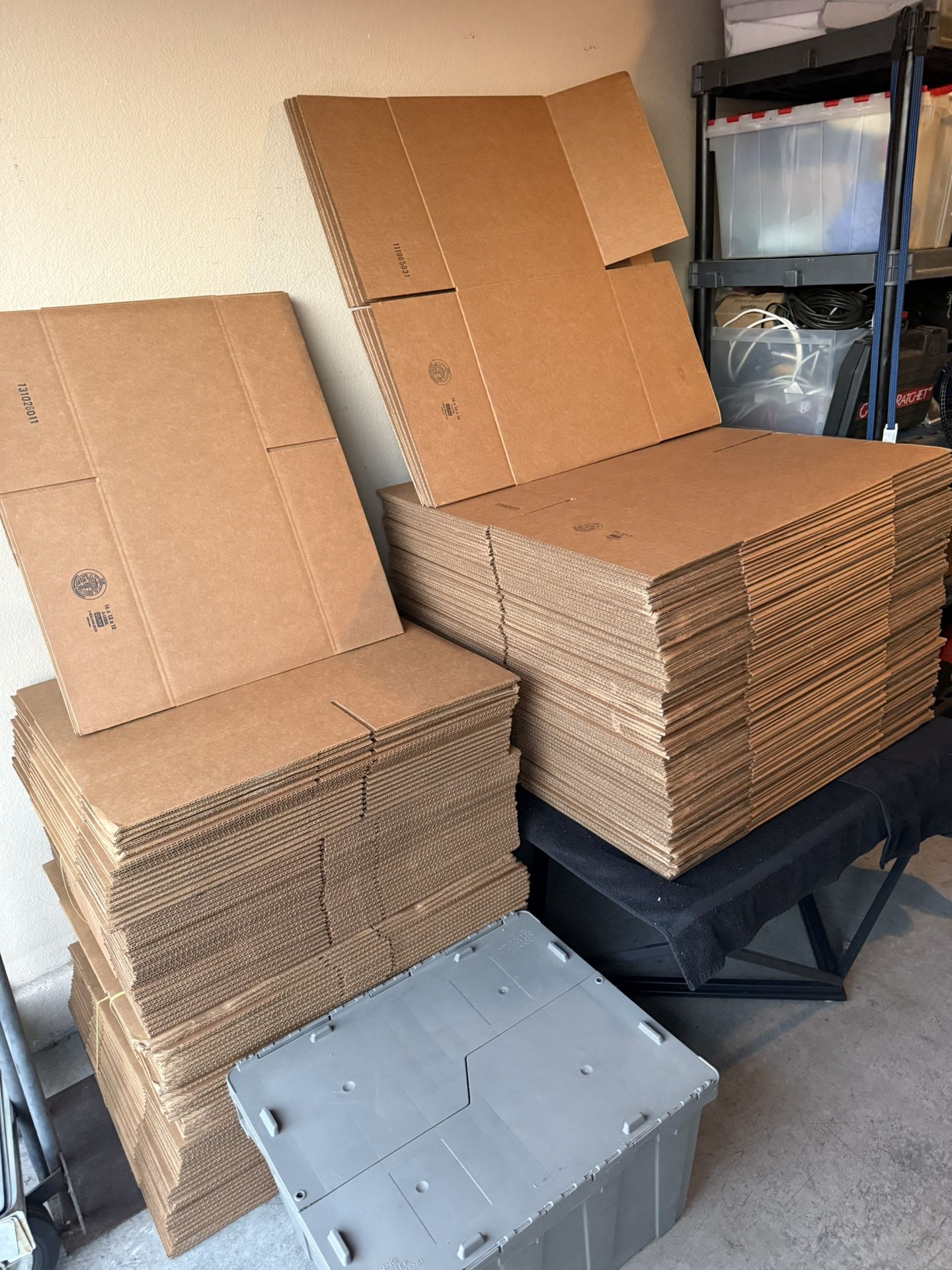 Moving Boxes for Sale in Las Vegas, NV - OfferUp