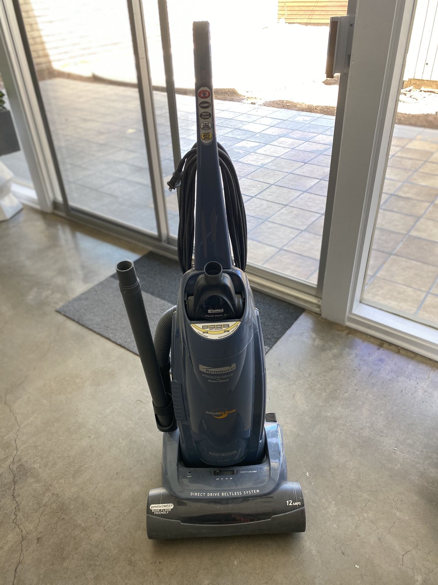 Kennore Progressive Upright Vacuum w/inteliClean & Hepa Filt + bags for ...