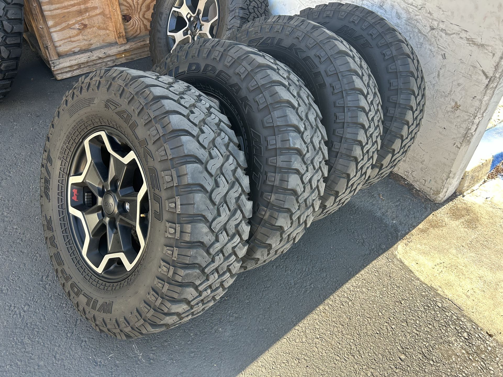 OEM Jeep Gladiator Rubicon Rims 33 Inch Falken MT Tires for Sale in ...