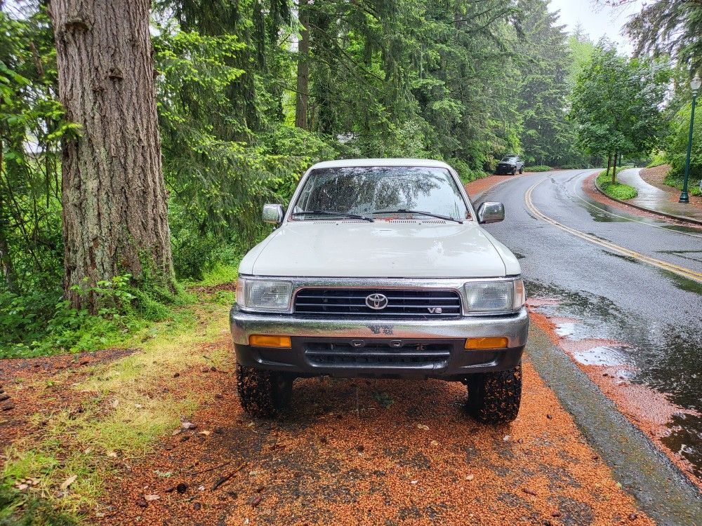 1995 Toyota 4Runner for Sale in Tacoma, WA - OfferUp