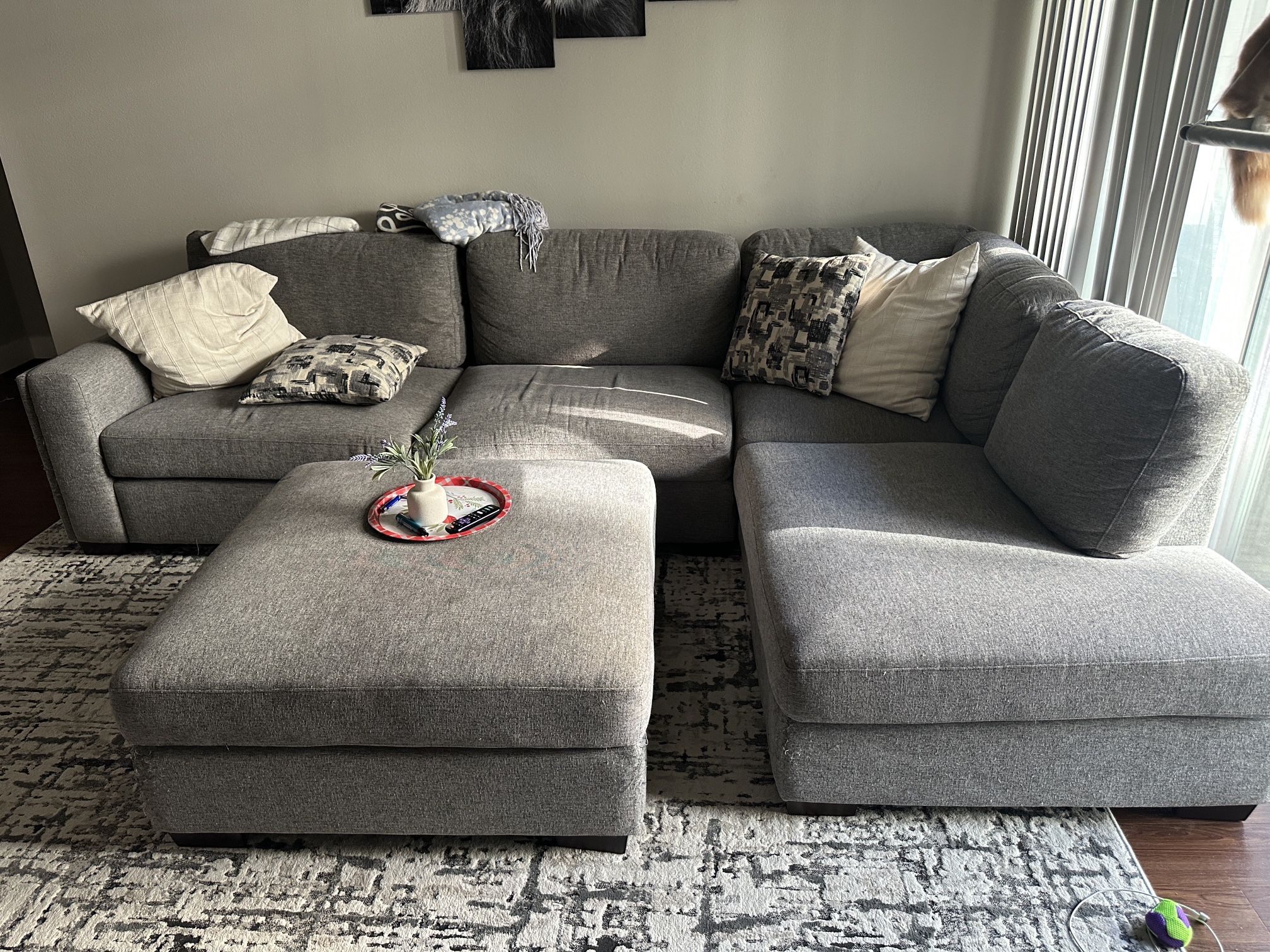 Maycen sectional store