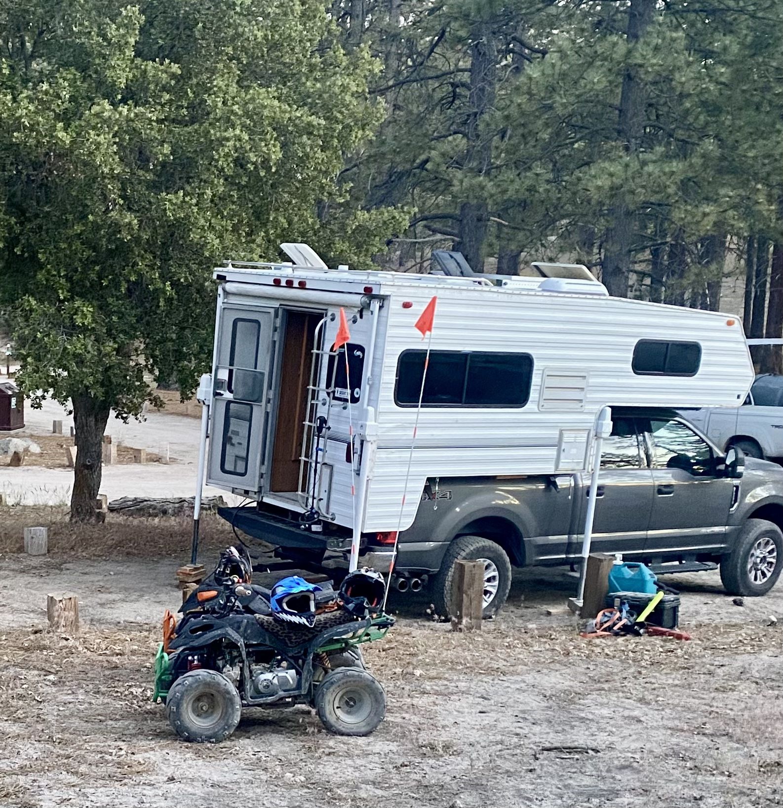 2005 Pastime 840LT Truck Camper for Sale in Mission Viejo, CA - OfferUp