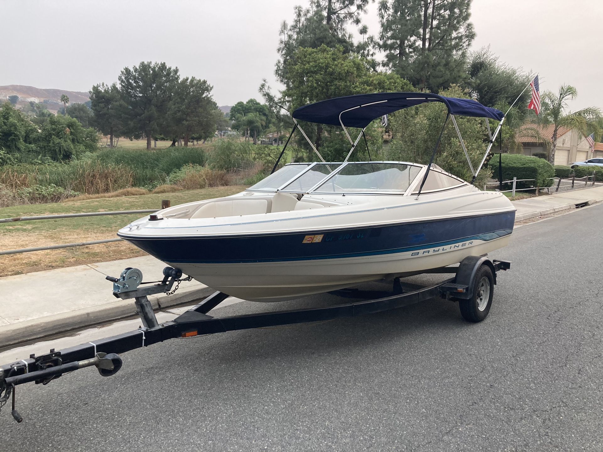 95 bayliner Capri open bow for Sale in Riverside, CA - OfferUp