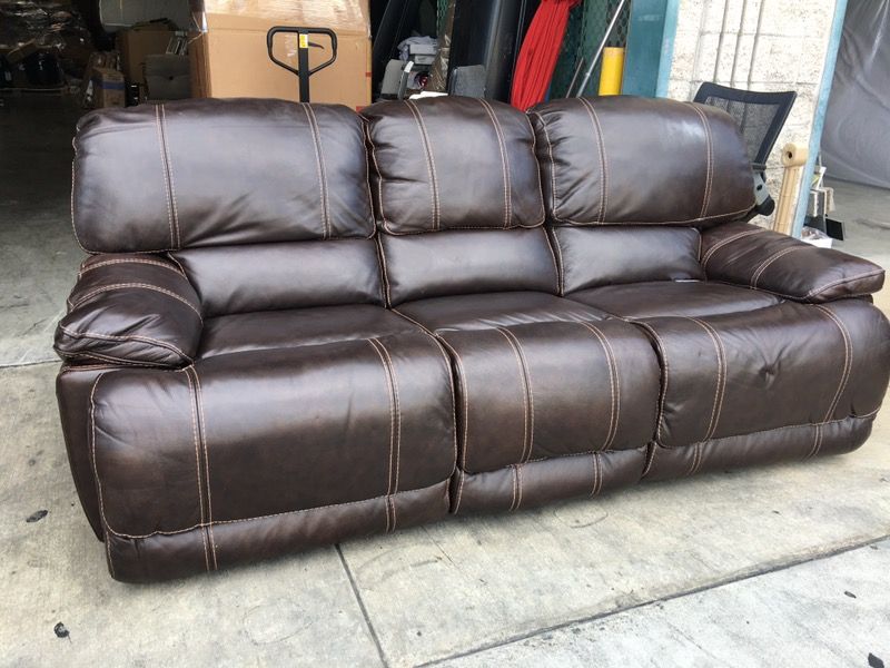 Montclair Top Grain Leather Sofa And Loveseat Set Cabinets Matttroy