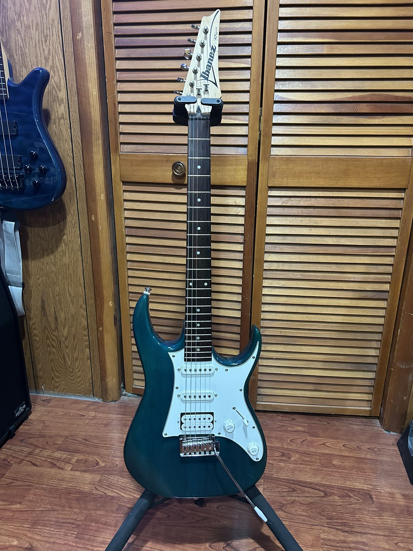 Ibanez RX 240 for Sale in Willow Grove, PA - OfferUp