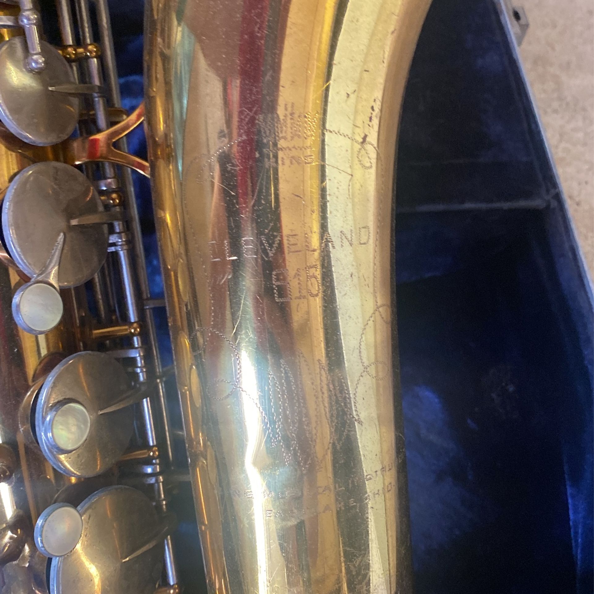 King Cleveland Tenor Saxophone for Sale in Norwalk, CA - OfferUp