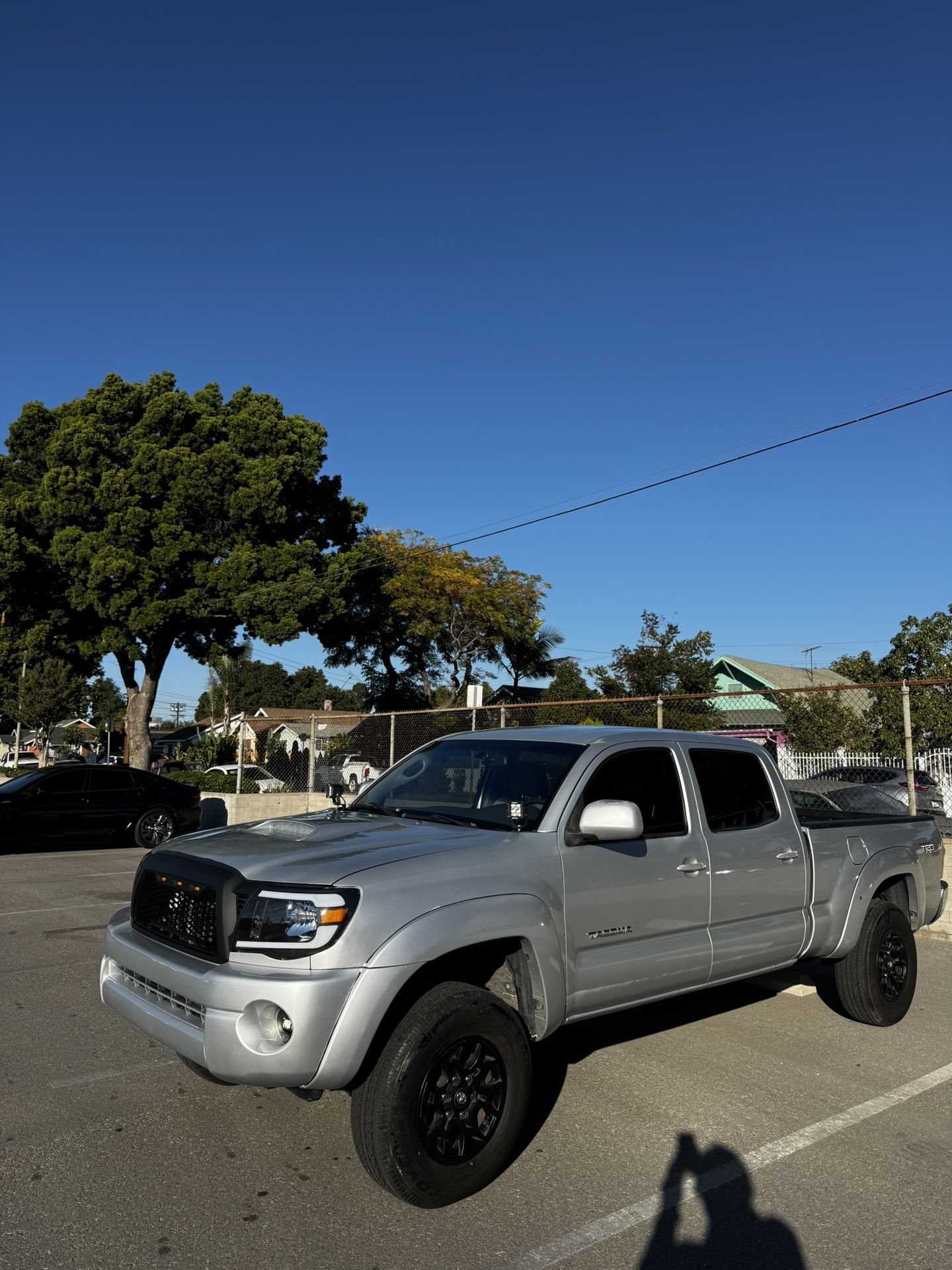 2005 Toyota Tacoma for Sale in Los Angeles, CA - OfferUp