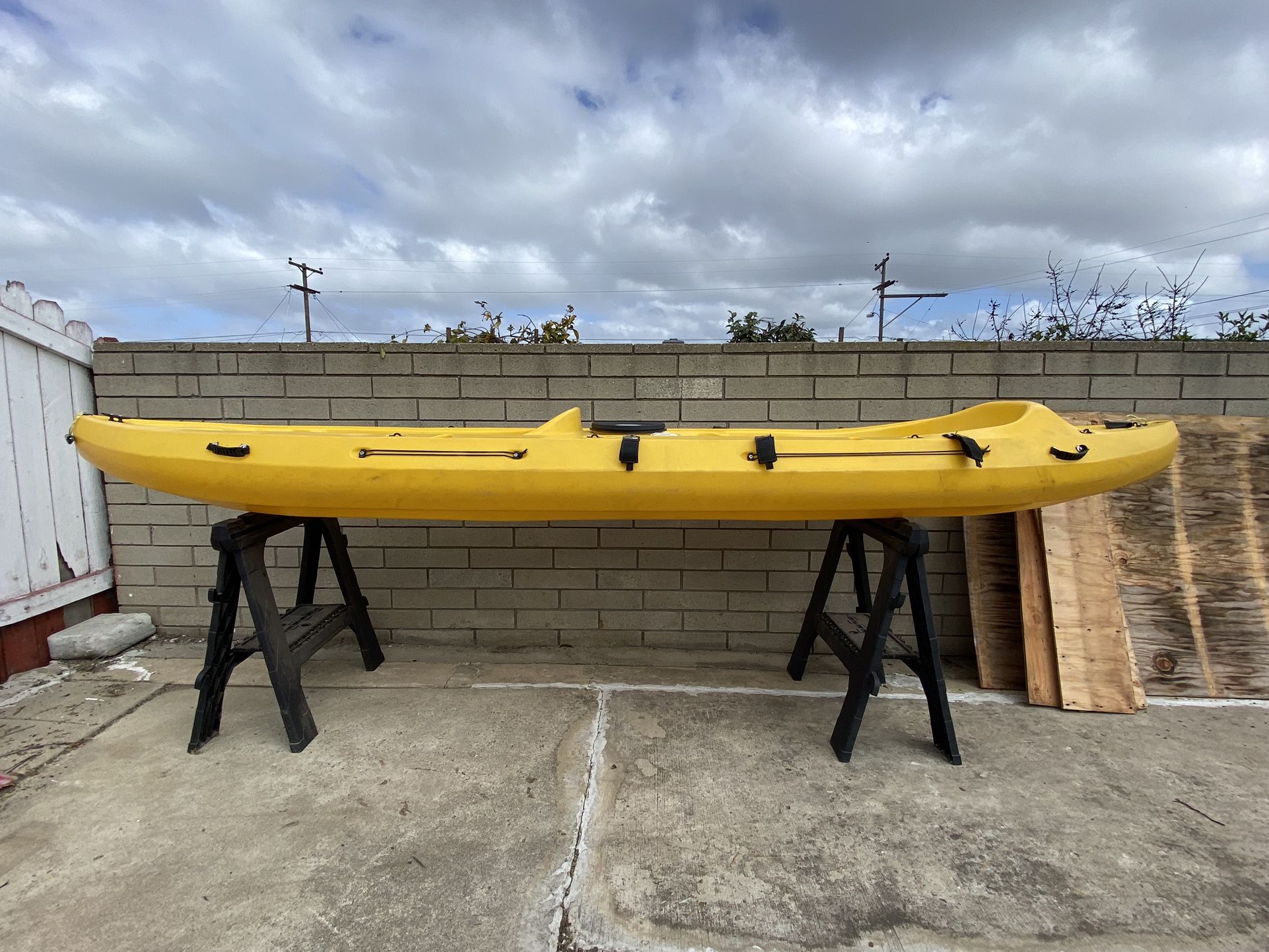 13ft Tandem Kayak for Sale in San Diego, CA - OfferUp