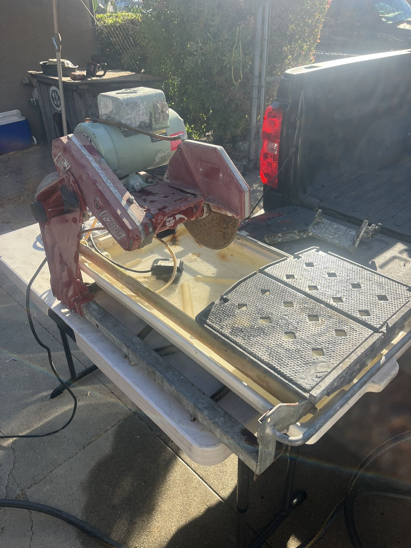 MK Wet Tile Saw for Sale in Long Beach, CA - OfferUp
