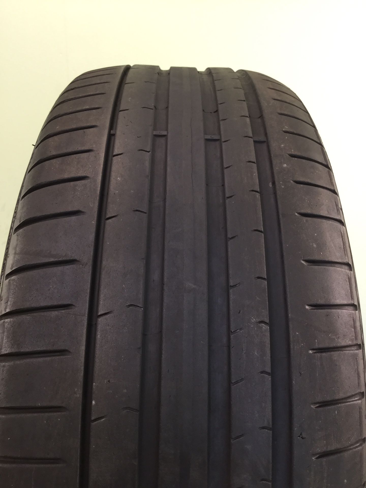 245/35/20 USED TIRE PIRELLI P ZERO RUN FLAT P245/35R20 95Y 2453520 for ...