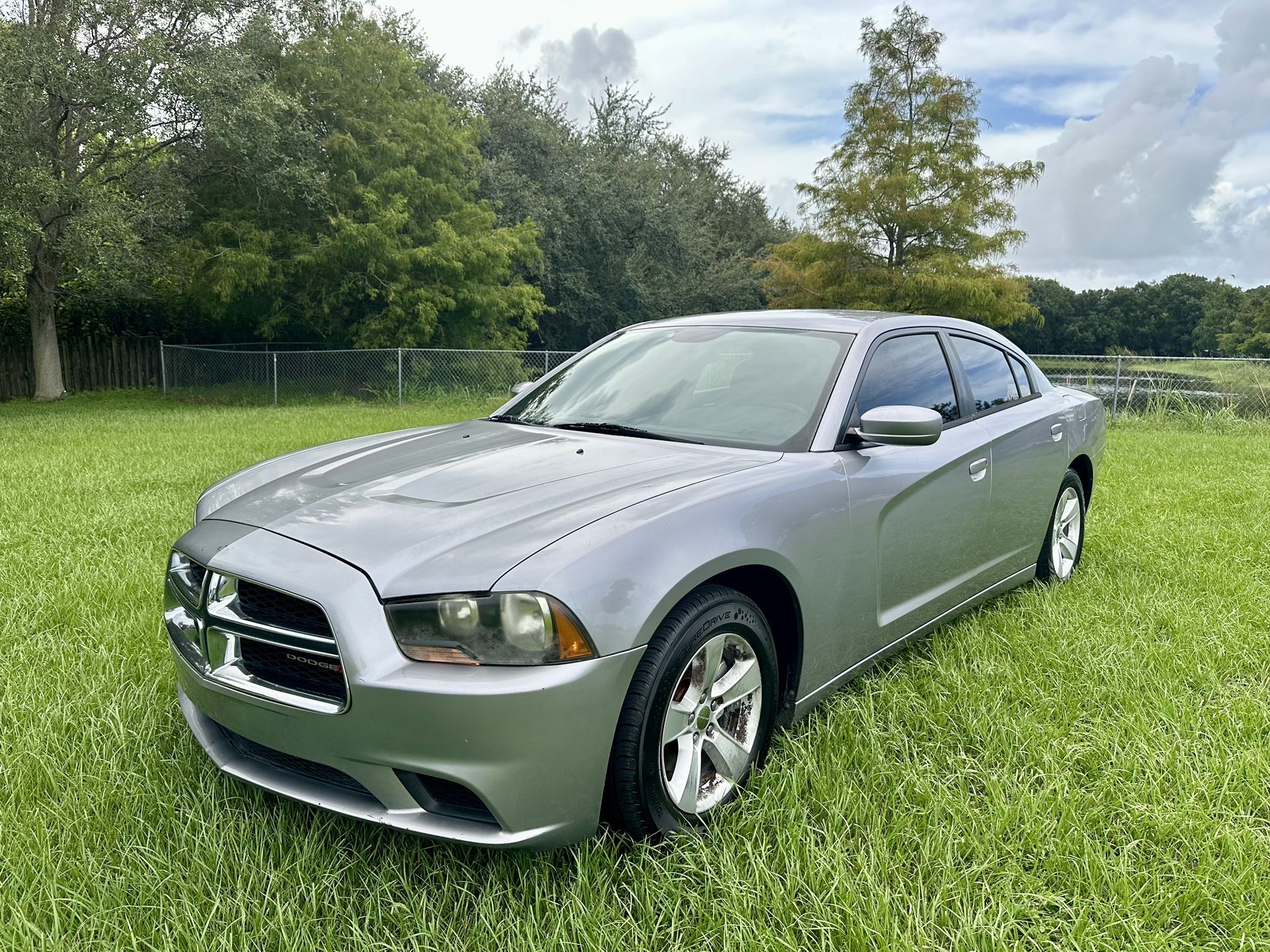 2013 Dodge Charger for Sale in Fort Pierce, FL - OfferUp