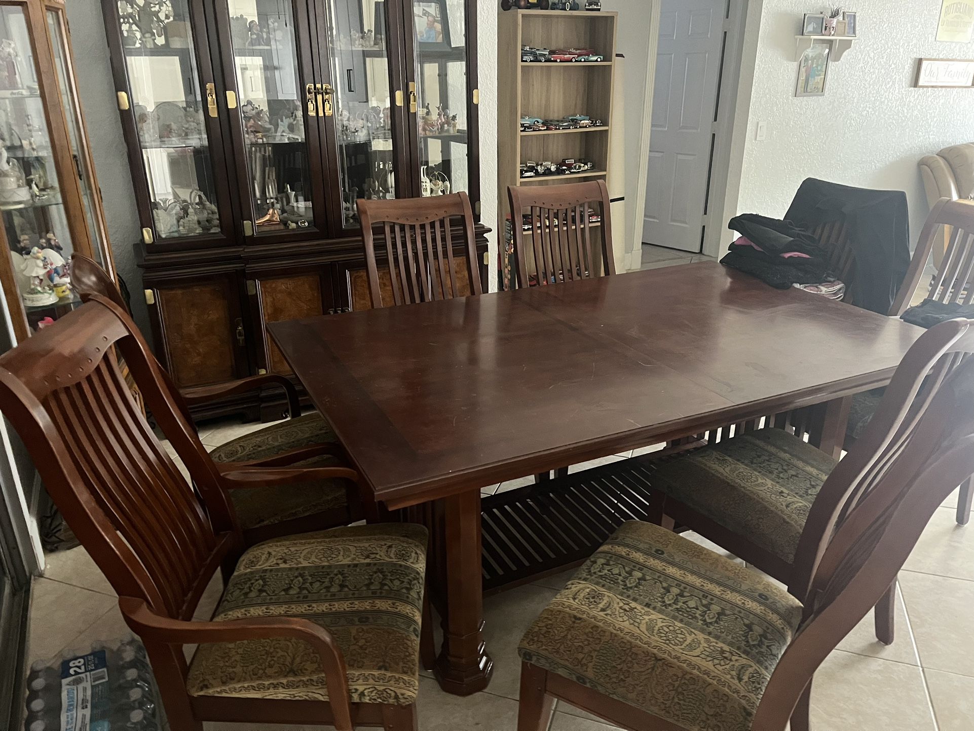 Cherry Wood Dining Table for Sale in Lake Worth, FL - OfferUp
