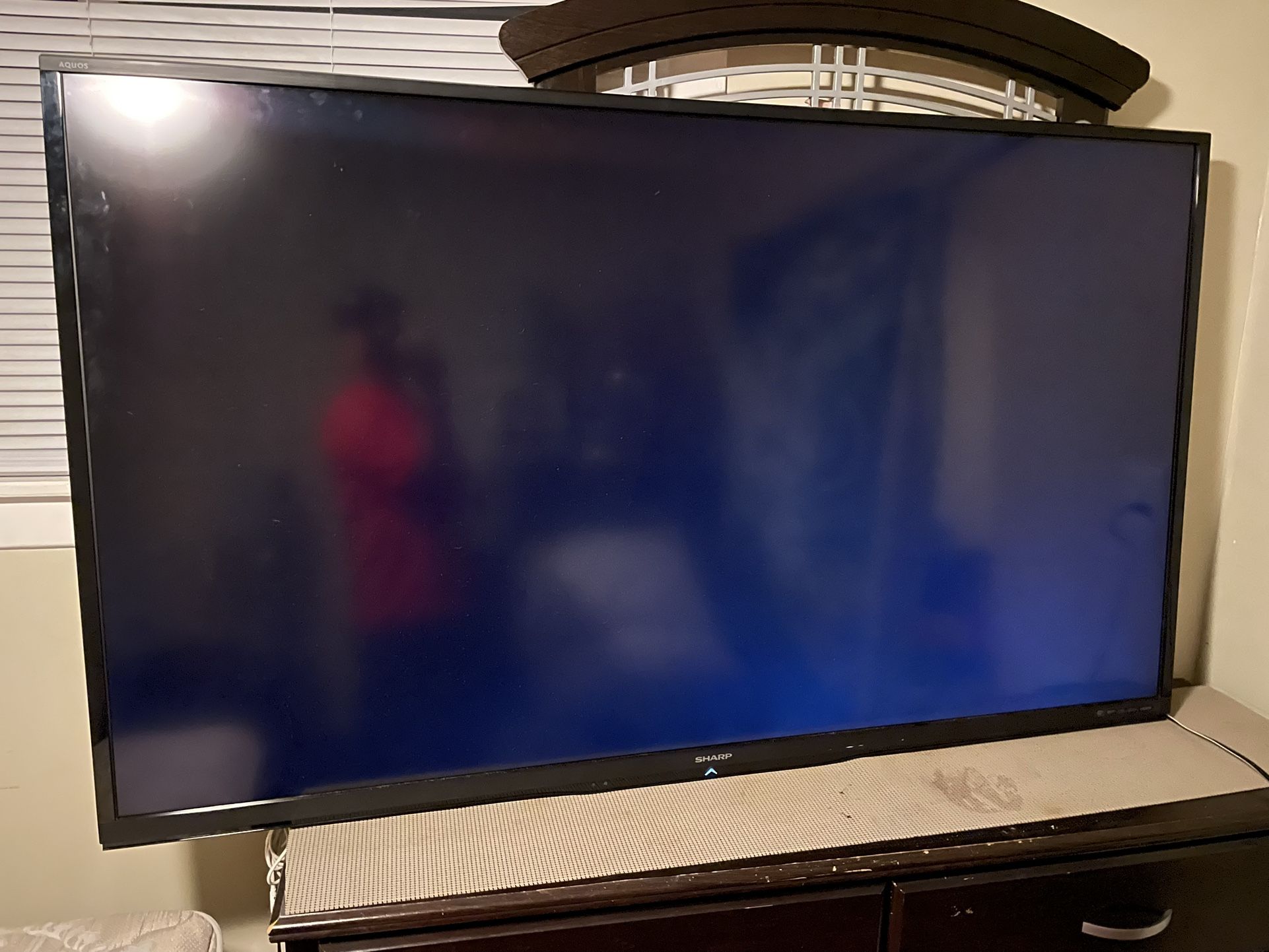 70’’ Sharp Aquos Tv for Sale in Hammond, IN - OfferUp