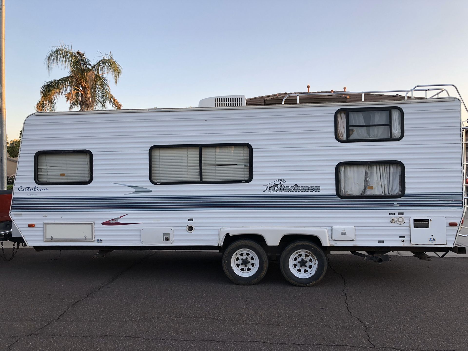 2000 Catalina Coachman 24ft travel trailer for Sale in Peoria, AZ - OfferUp