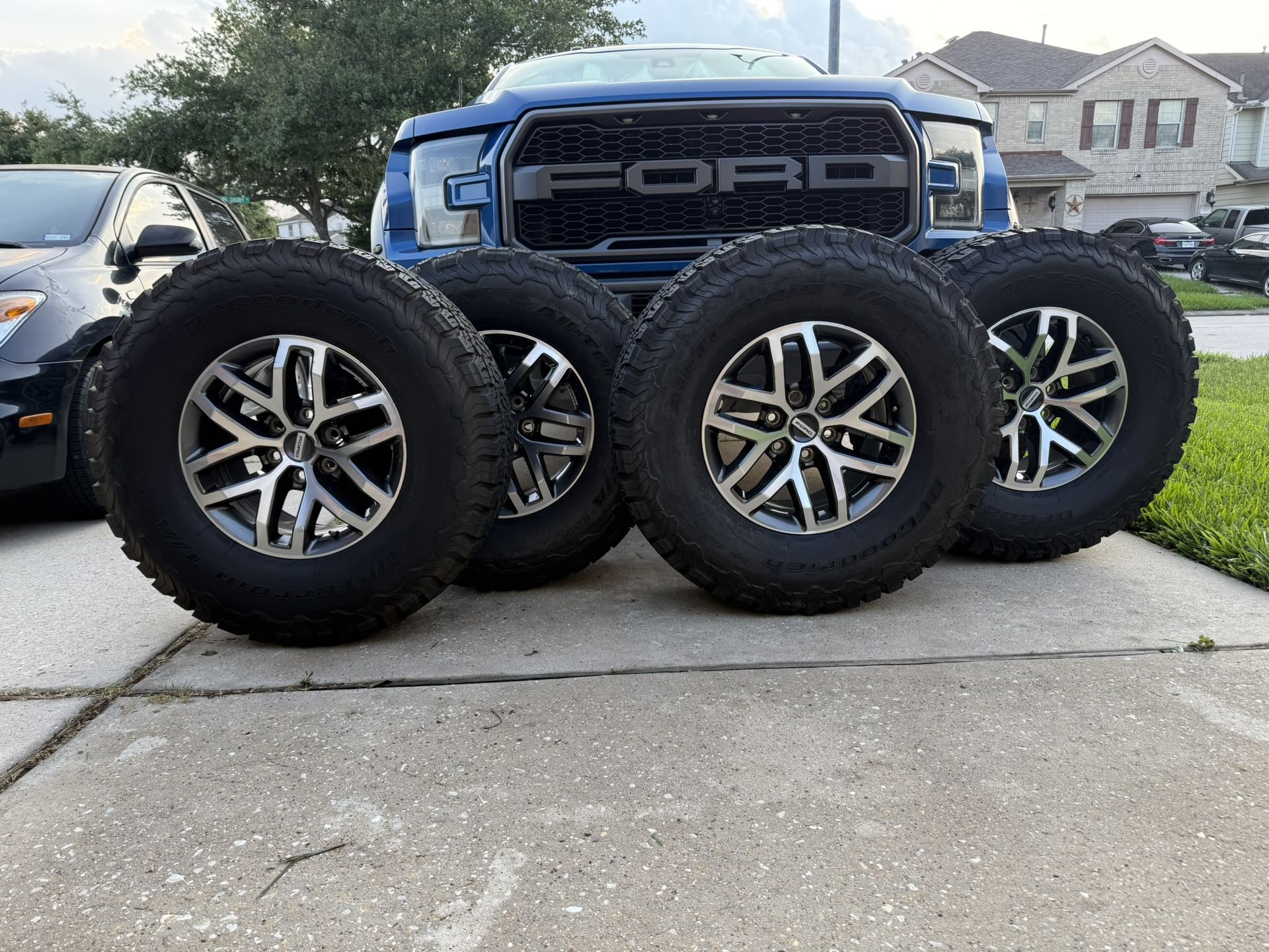 Ford Raptor Wheels for Sale in Houston, TX - OfferUp