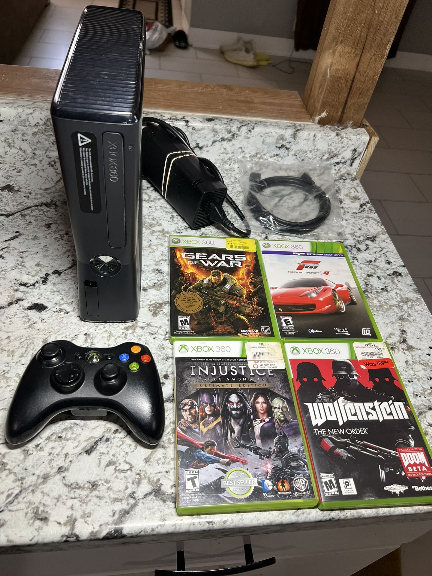Xbox 360 slim 250gb bundle for Sale in Farmers Branch, TX - OfferUp