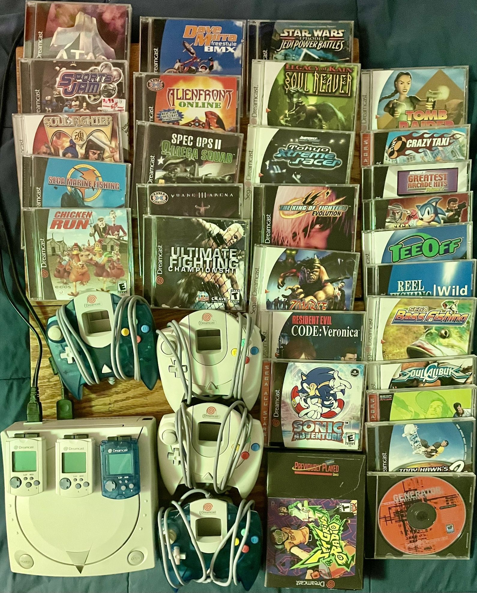 WHOLE DREAMCAST SYSTEM REMOTES, GAMES, VMRS ECT. 300 OBO for Sale in ...