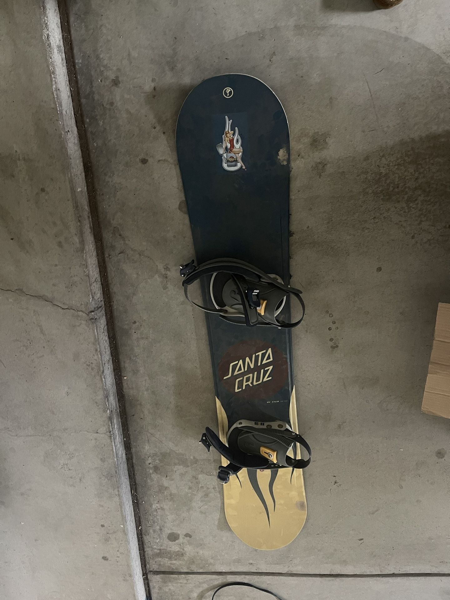 Santa Cruz Snowboard 159 with Bindings for Sale in Bakersfield, CA ...