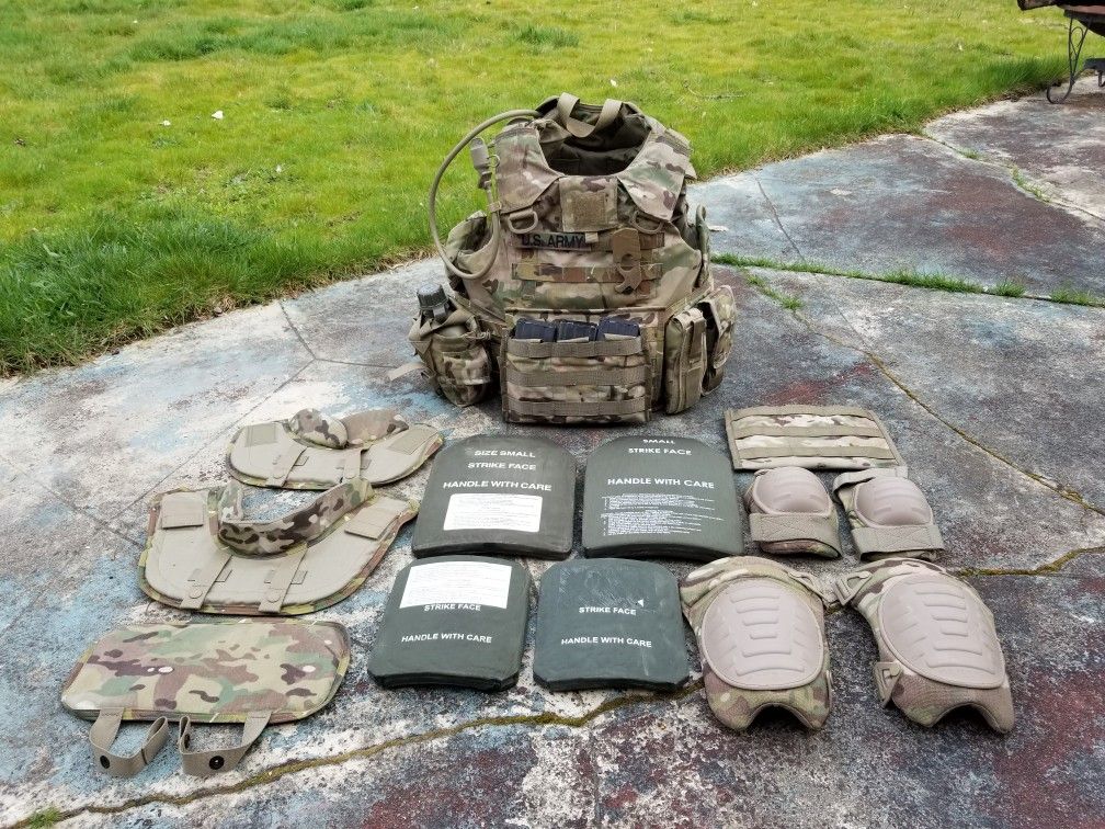 US Army Tactical Vest w/ ESAPI Plates & More for Sale in University ...