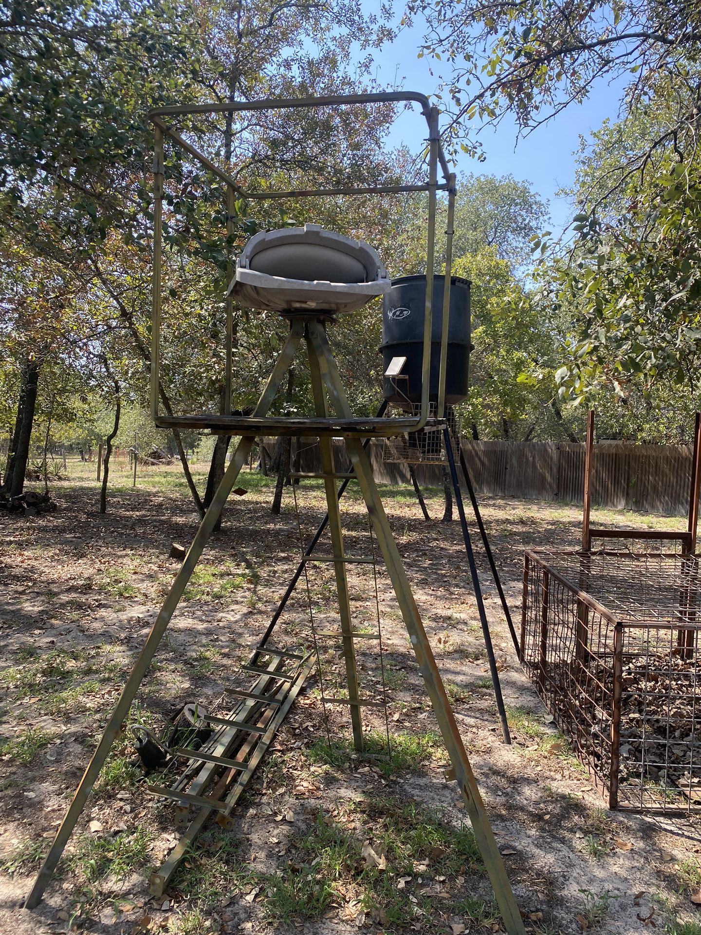 Hog Trap/ Feeder/ for Sale in San Antonio, TX - OfferUp