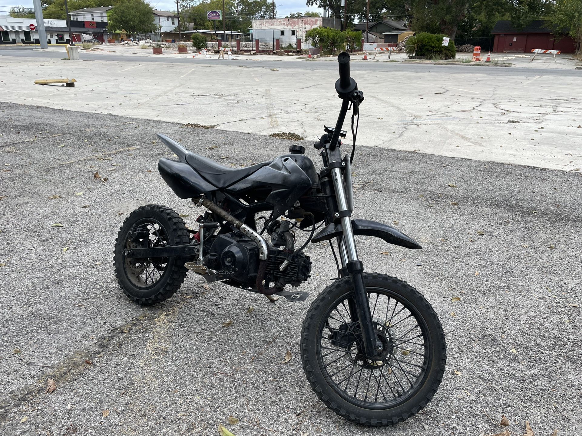 110cc Pit Bike/ Dirt Bike for Sale in San Antonio, TX - OfferUp