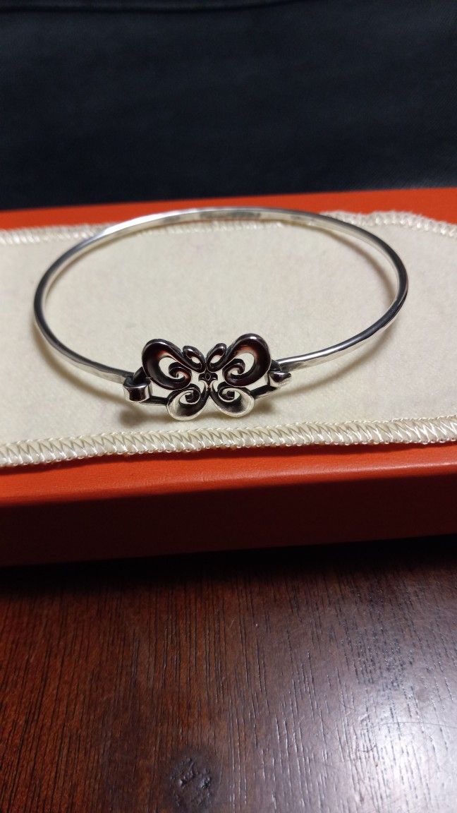 James avery butterfly bracelet store