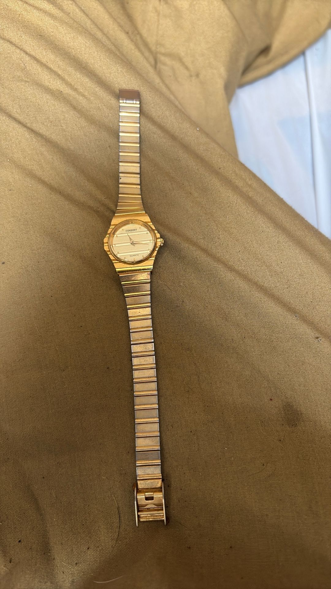Consort Quarts Watch for Sale in Philadelphia, PA - OfferUp