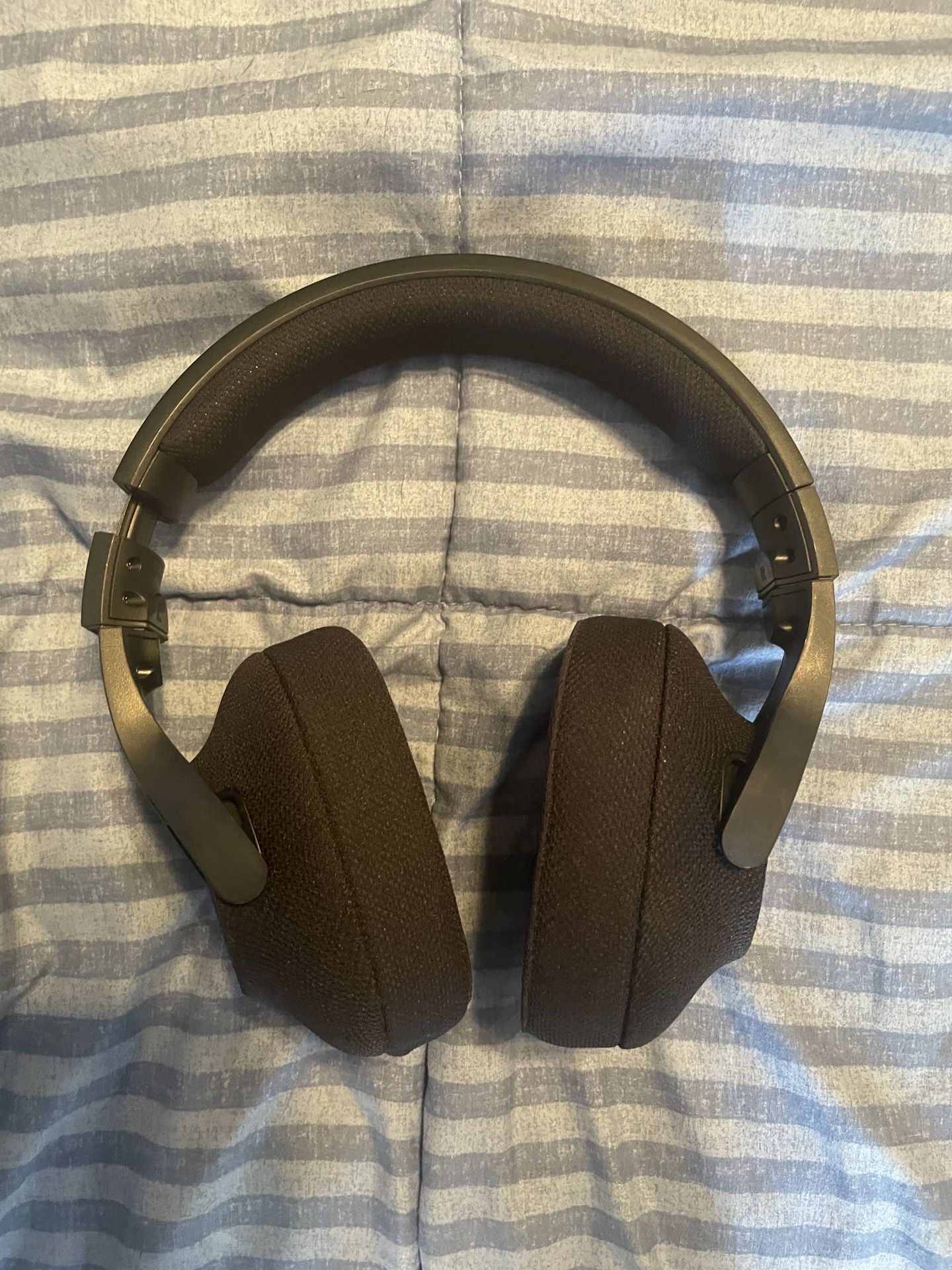 Logitech G433 Headphones w/ Travel Case for Sale in Universal City, TX ...