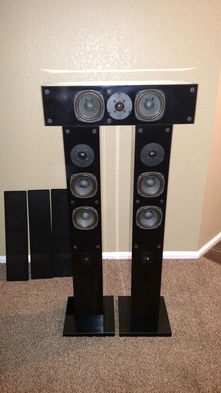 NHT VT-1A towers & VT-1C center speaker for Sale in Goodyear, AZ - OfferUp