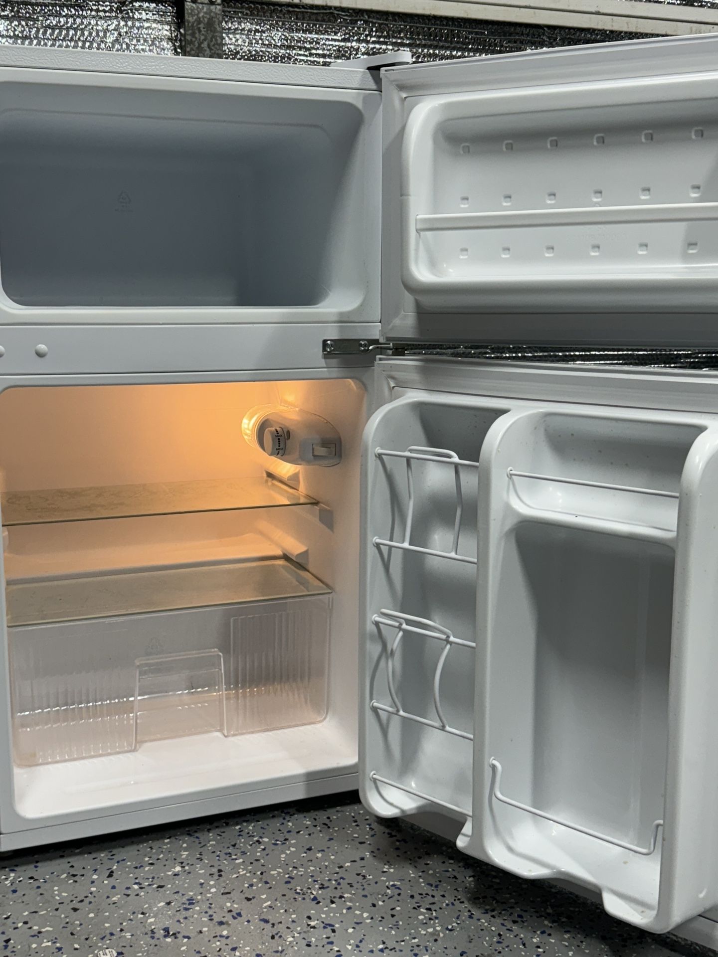 Keystone New Standard 3.1 Cu. ft. 18.5 in W Compact 2-Door Refrigerator ...