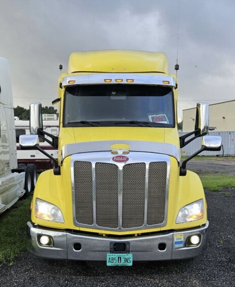 2017 Peterbilt 579-Platinum for Sale in Winter Haven, FL - OfferUp