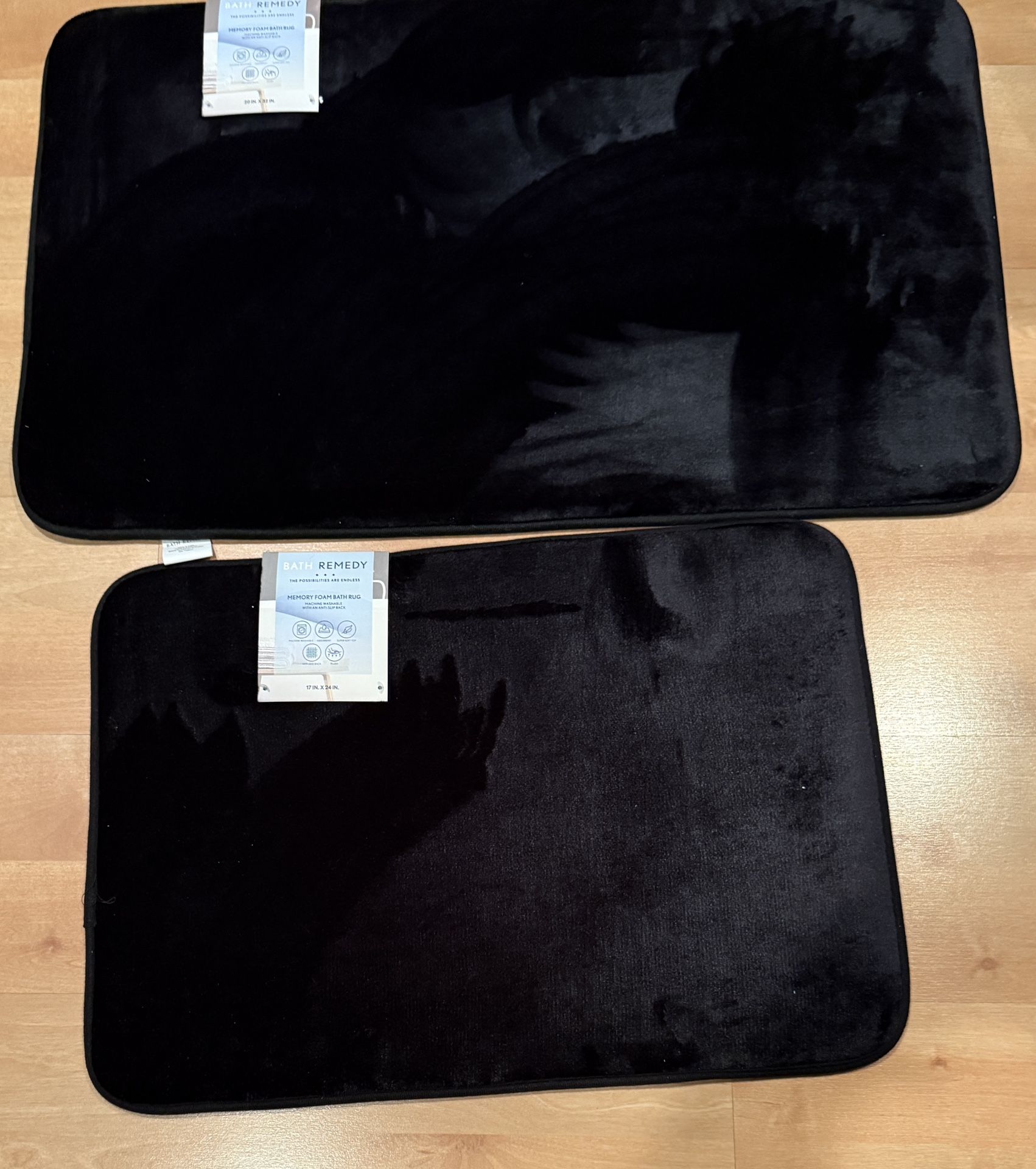 New Pair Of Memory Foam Bath Mats Both For $10! for Sale in Las Vegas ...