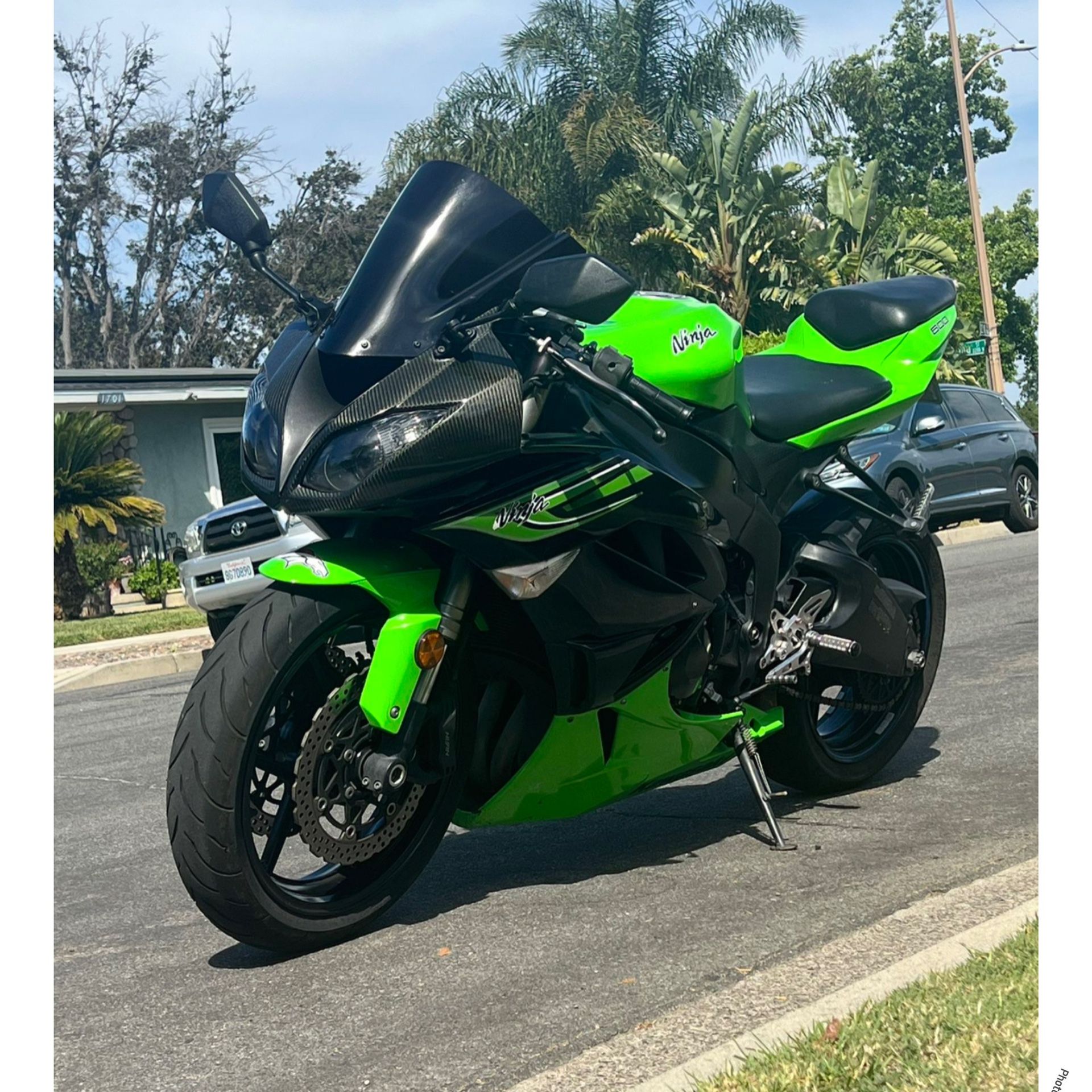 Kawasaki Ninja 2012 Motorcycle ZX6R for Sale in Santa Ana, CA - OfferUp