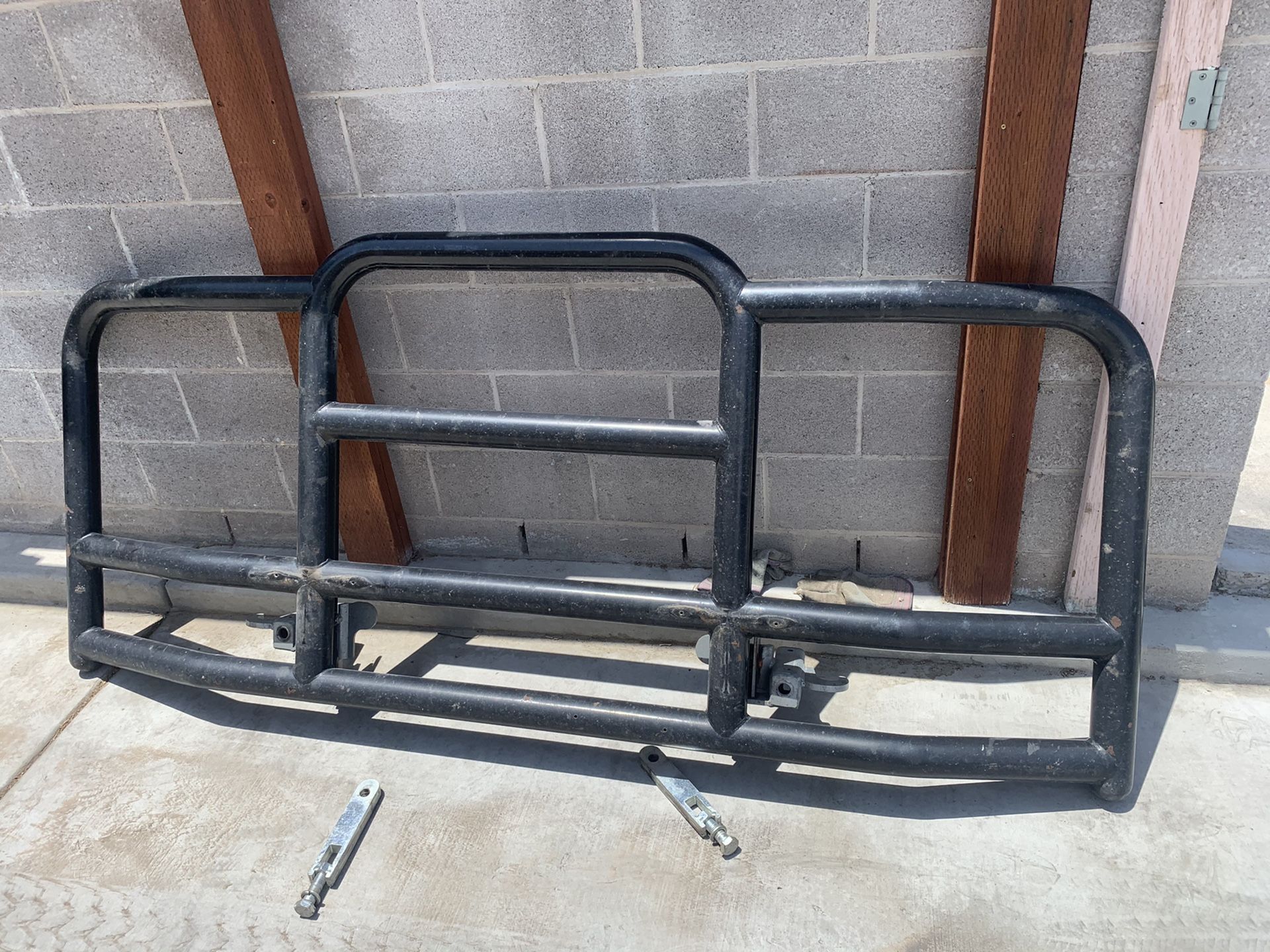 Semi truck deer guard for Sale in Las Vegas, NV - OfferUp