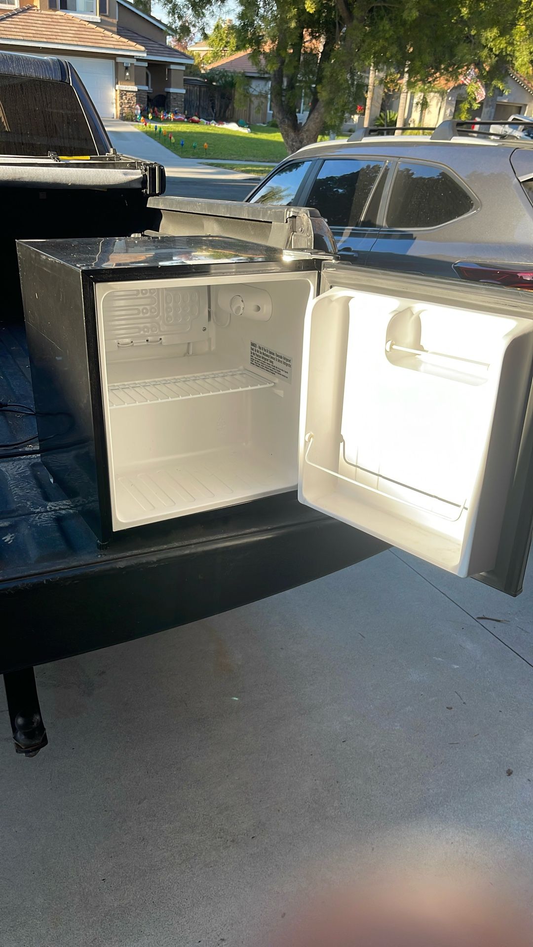 Mini Fridge for Sale in Corona, CA - OfferUp