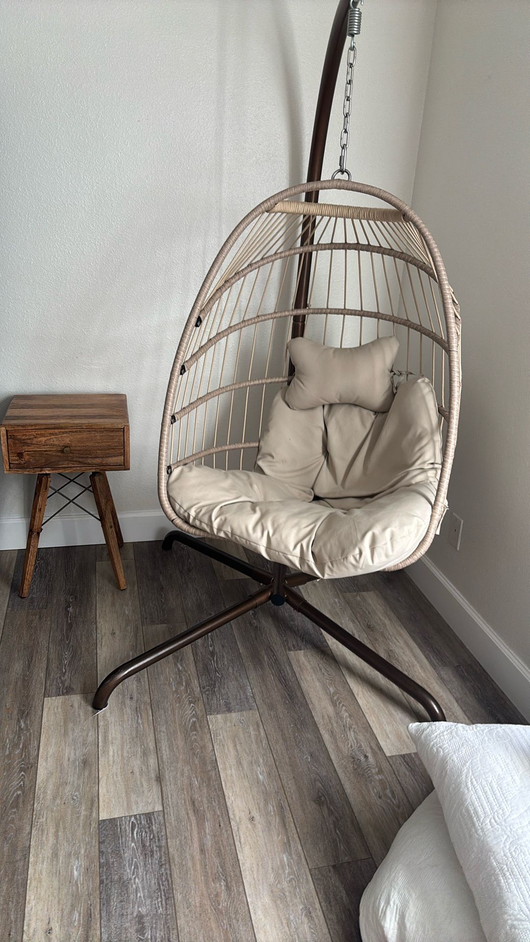 Egg Chair for Sale in Mustang Ridge, TX - OfferUp