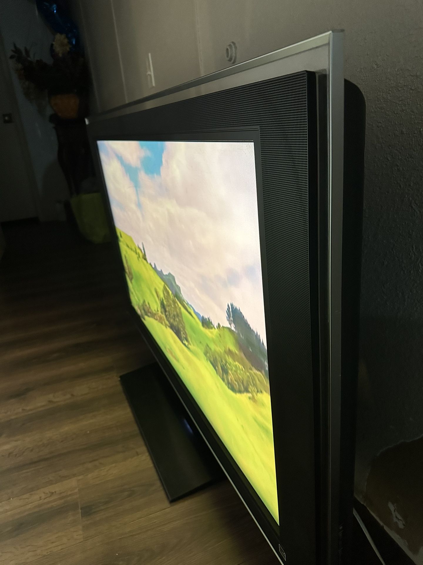 55” SONY TV- non Smart Tv for Sale in Arlington, TX - OfferUp