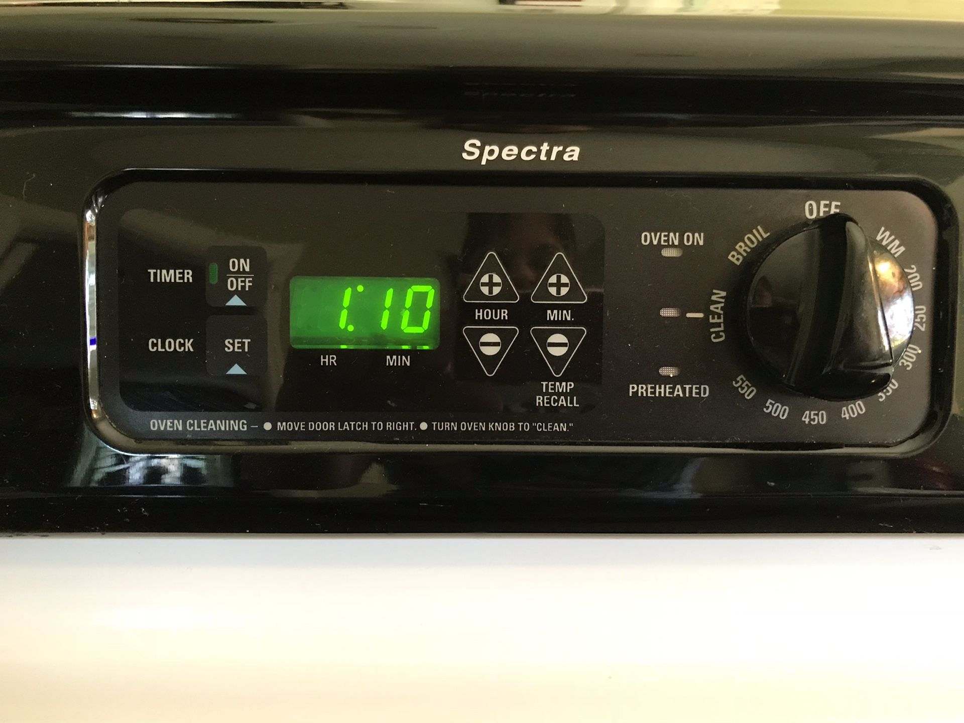 GE Spectra Electric Self-Cleaning Range for Sale in Salem, OR - OfferUp