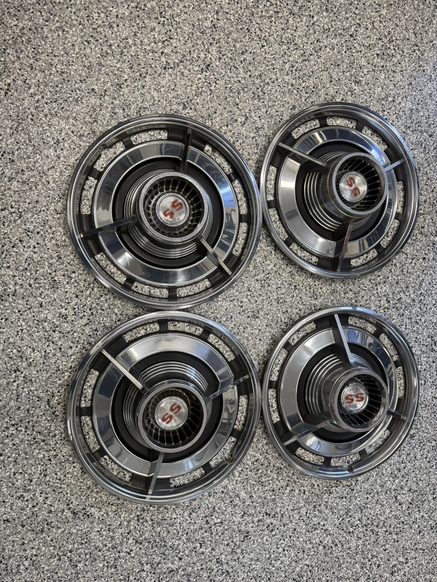 Impala Ss Hub Caps for Sale in Windsor Hills, CA - OfferUp