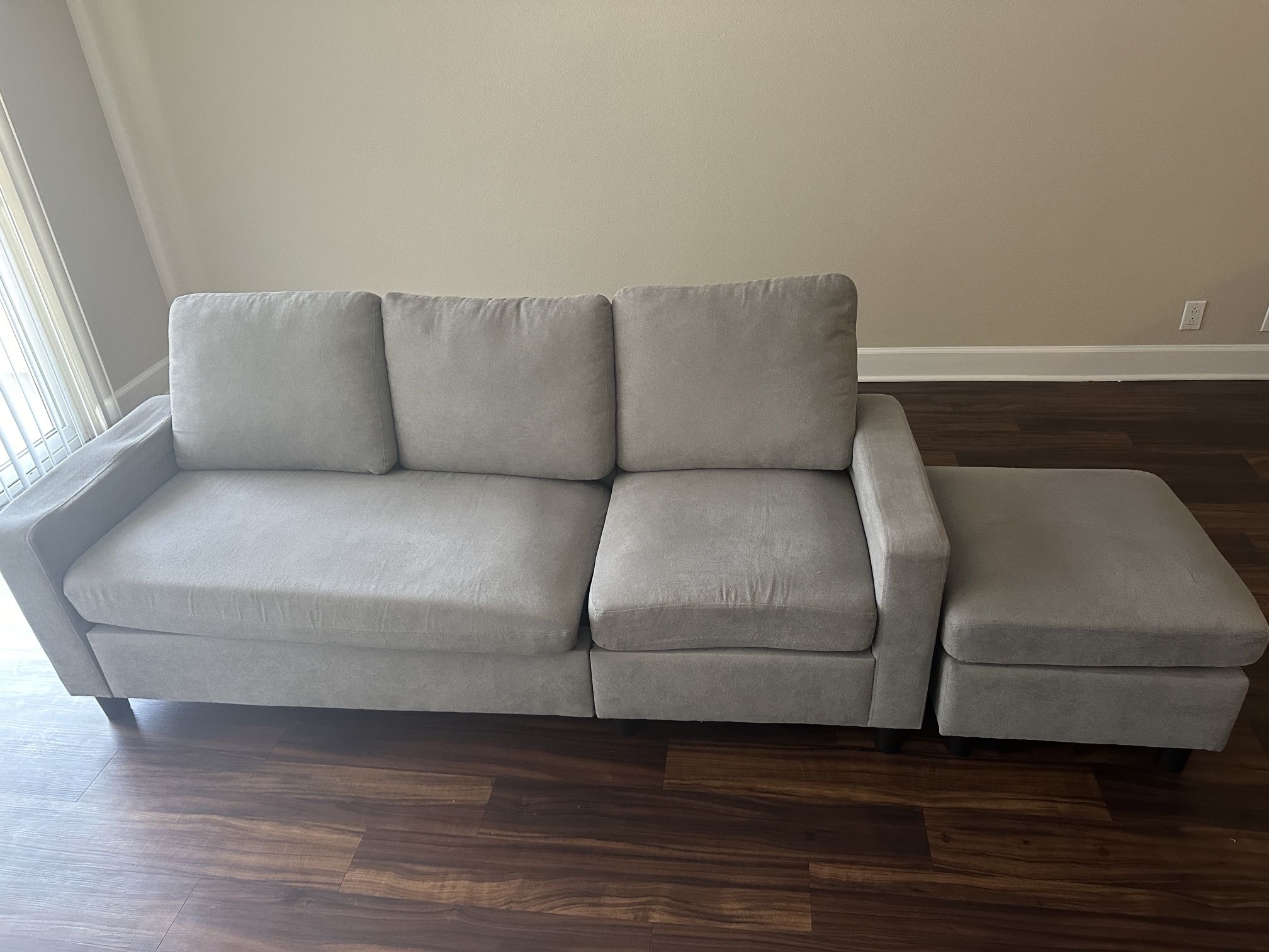 Gently Used Small Sofa for Sale in Glendale, CA - OfferUp