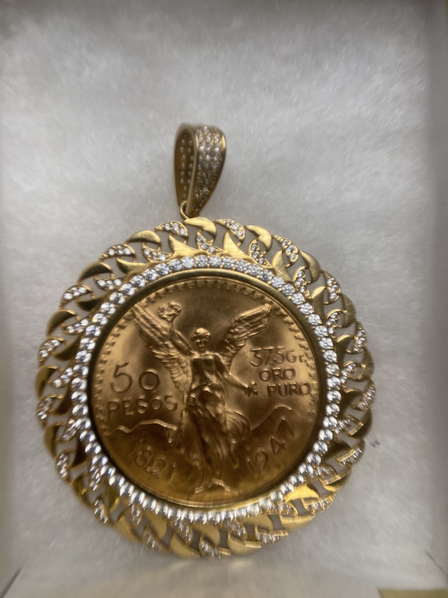 Real Gold Centenario Centenario En Venta 53Gramos for Sale in Hayward ...