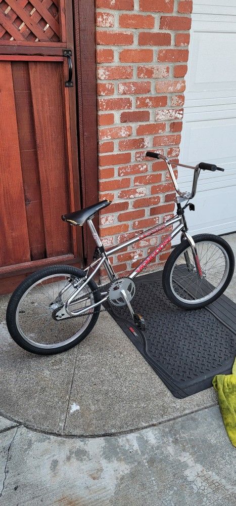 1996 Mongoose Menace Looptail 20" Bmx Bike for Sale in Hayward, CA ...