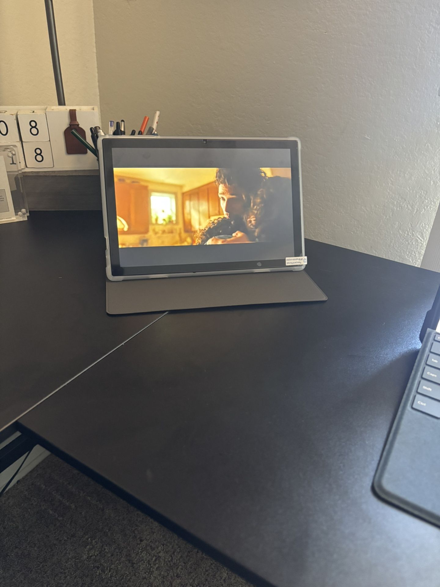 10 Inch Android Tablet for Sale in Bakersfield, CA - OfferUp