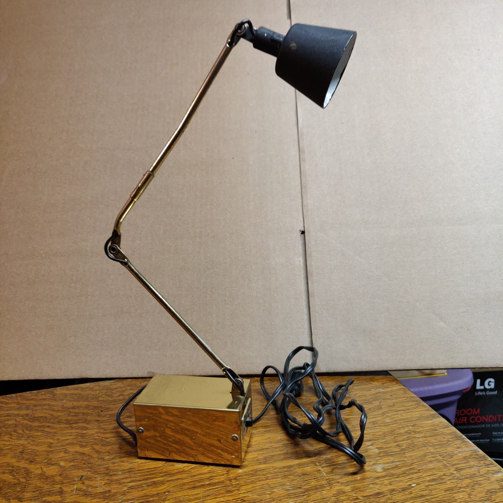 Tensor Bulb 1133 Light